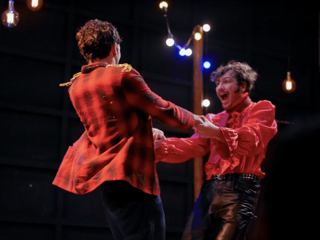 Critique Le Jeu de l'amour et du hasard | M La Scène Blog Théâtre